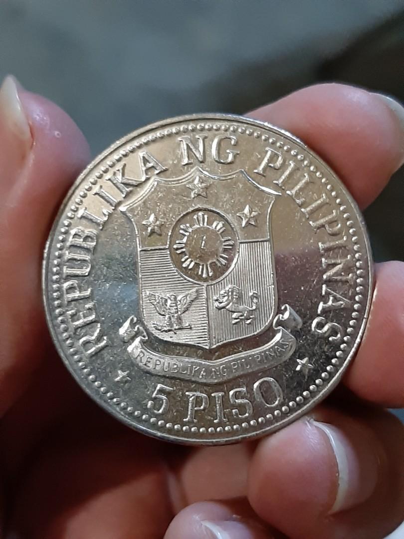 1975 5 PISO MARCOS COIN IN AU CONDITION, Hobbies & Toys, Memorabilia ...