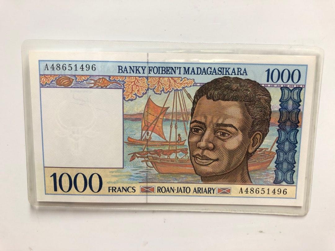 ️ UNC Madagascar 1000 Francs Madagasikara, Hobbies & Toys, Memorabilia ...