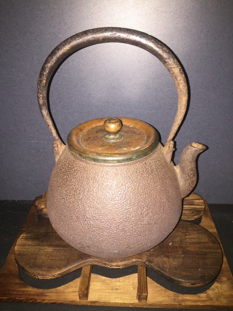 Antique Japan Iron Cast Kettle, Furniture & Home Living, Kitchenware ...