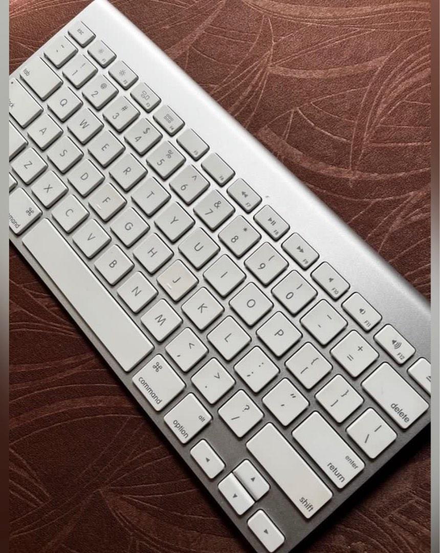 Apple iMac Keyboard, Computers & Tech, Parts & Accessories, Computer ...
