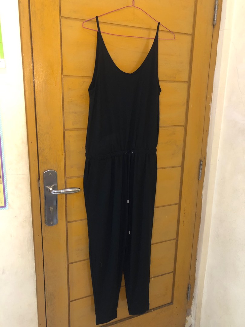 Black Jumpsuit, Fesyen Wanita, Pakaian Wanita, Jumpsuits di Carousell