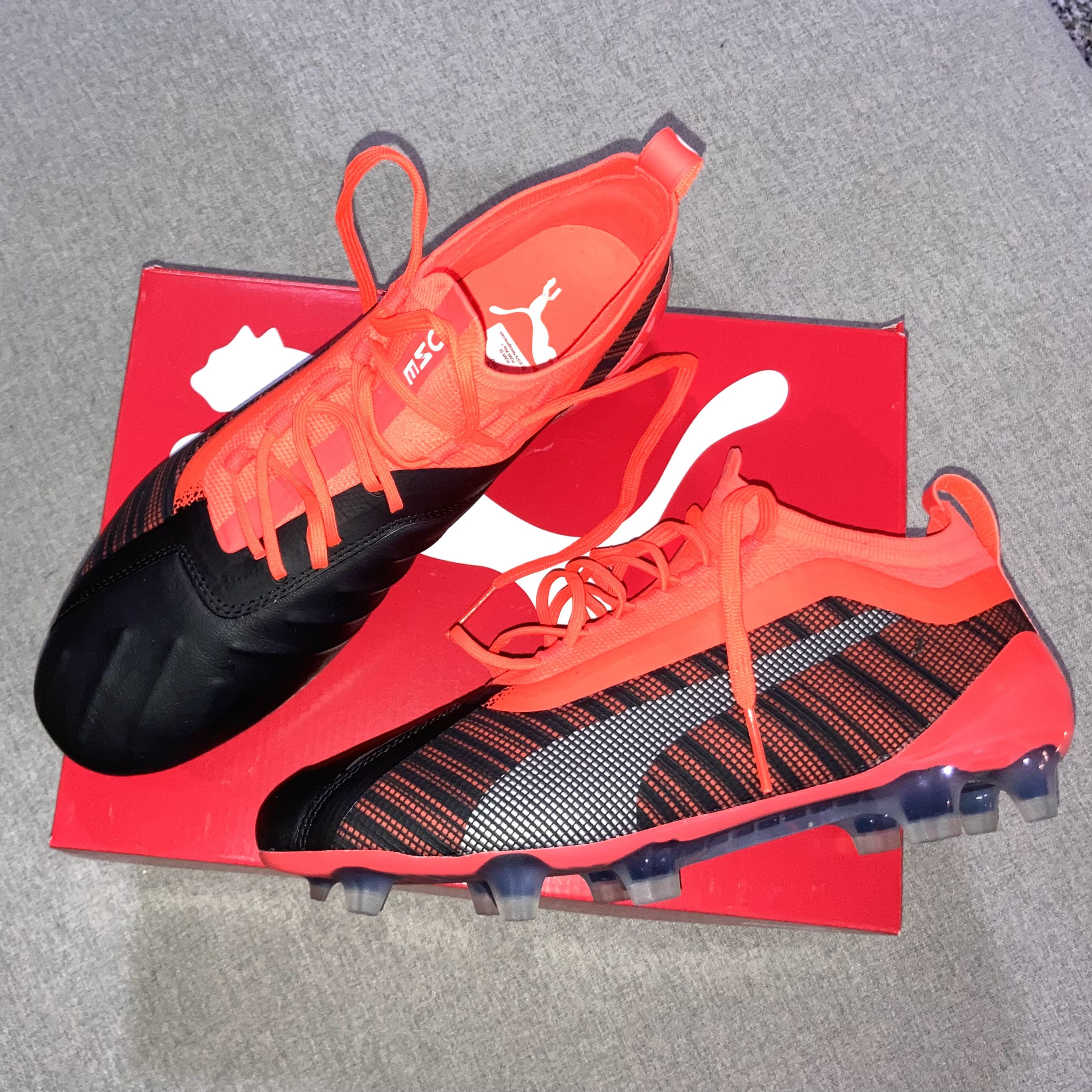 Puma One 5.1 FG/AG US8, Sports Equipment, Sports & Games, Racket & Ball ...