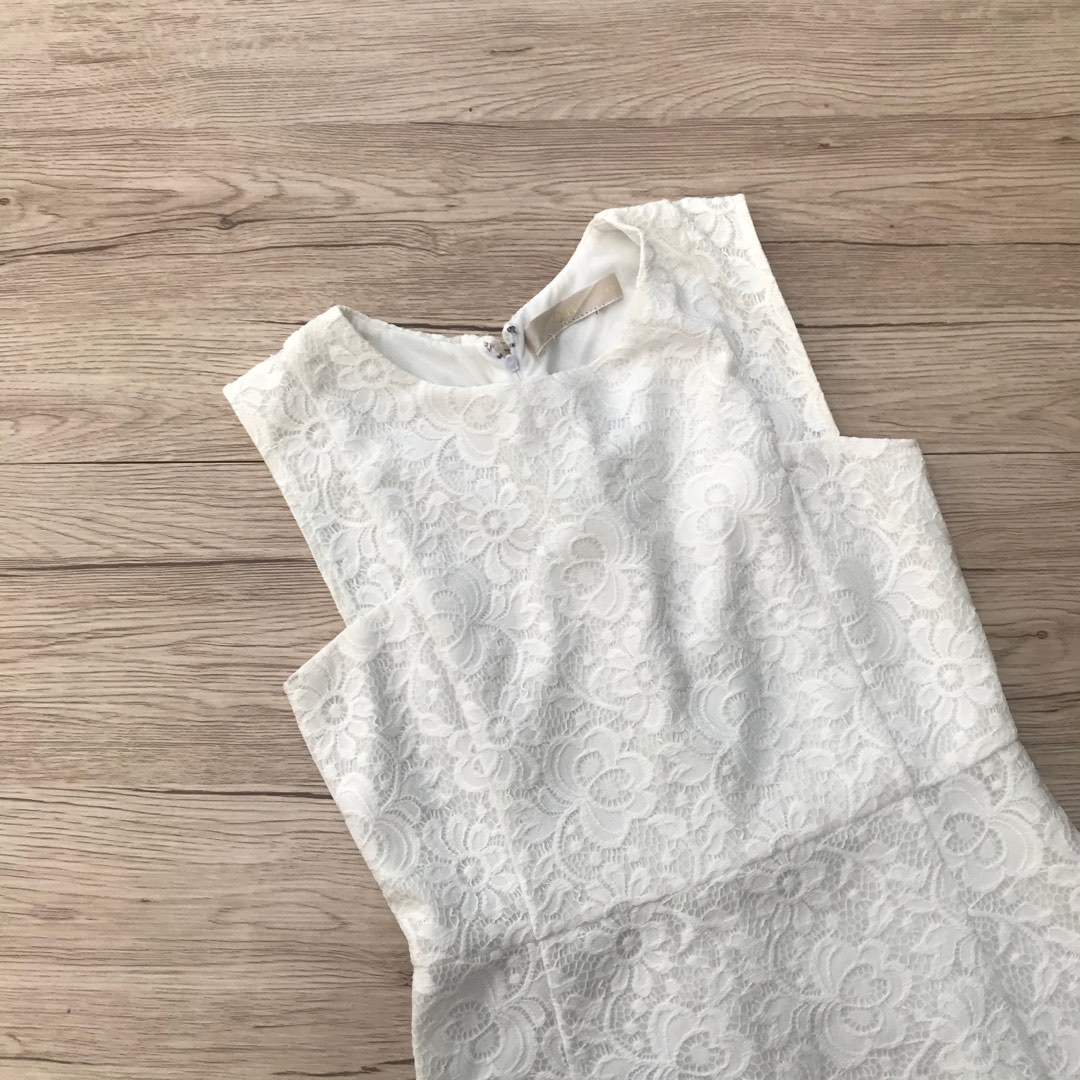 CLN White Lacy Dress, Women's Fashion, Dresses & Sets, Dresses on Carousell