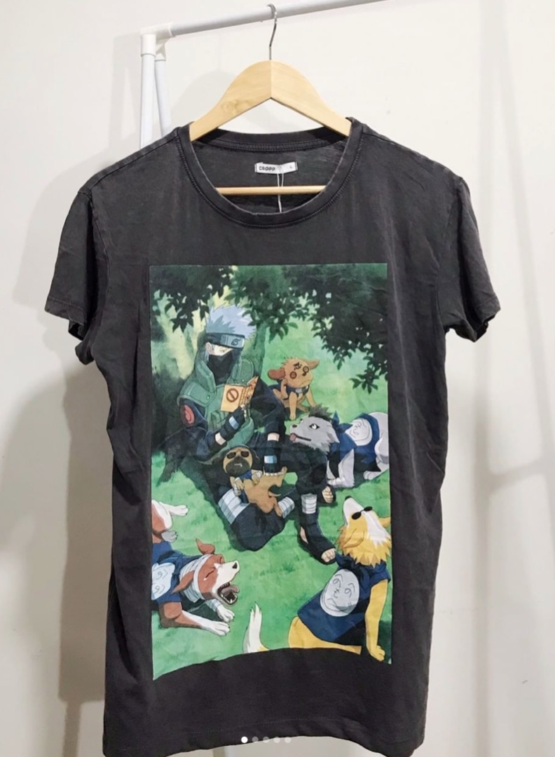 CR0PP KAKASHI LARGE ON TAG PERO MALIIT, Women's Fashion, Tops, Shirts ...
