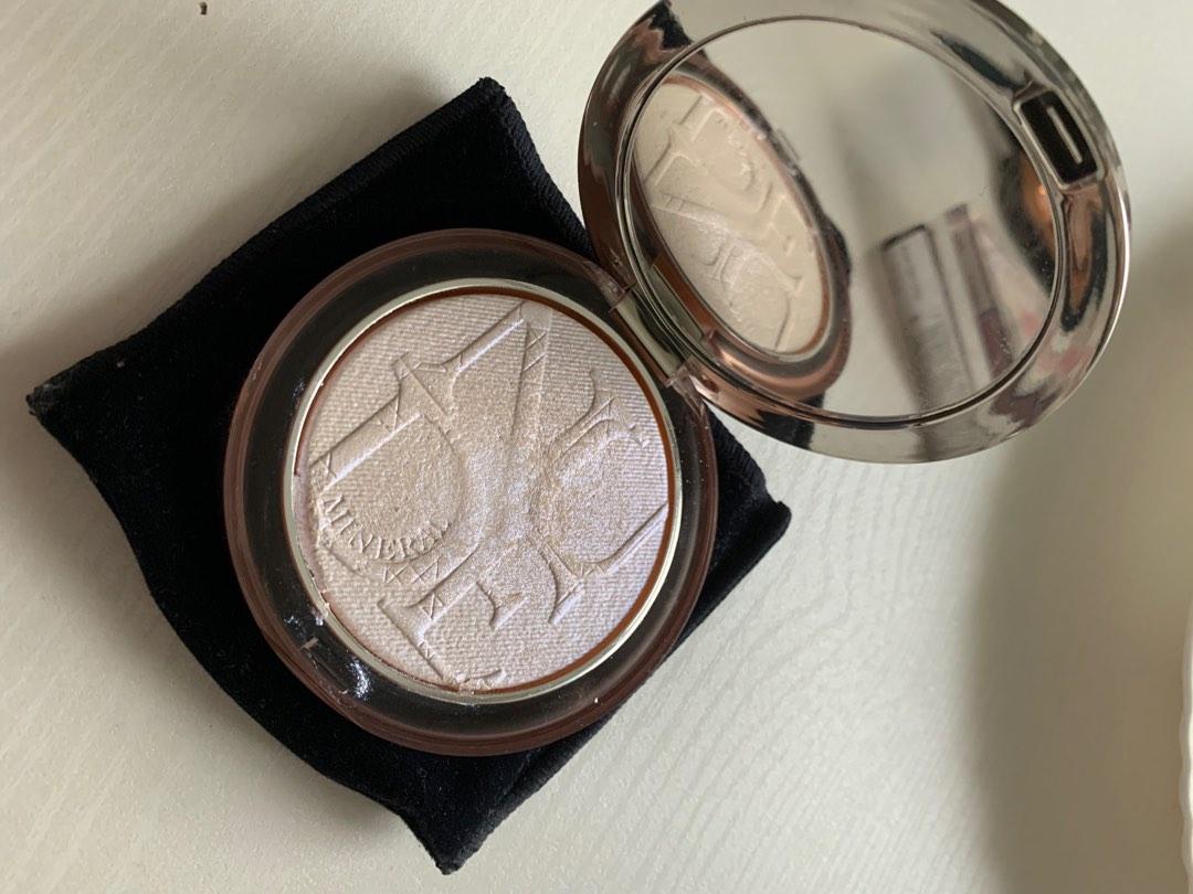 Dior Highlighter, Beauty & Personal Care, Face, Makeup on Carousell