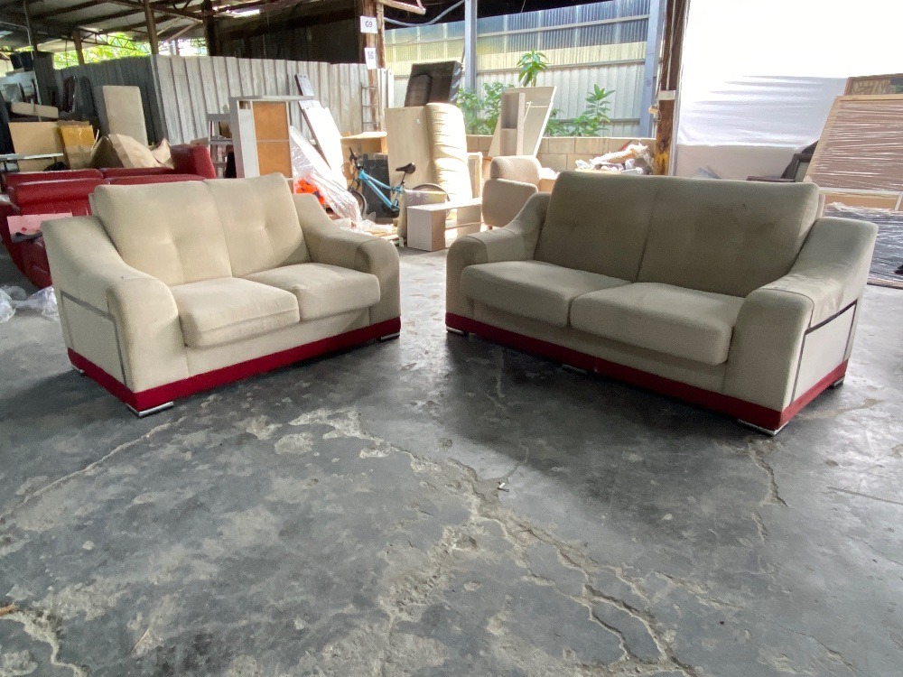 Fabric 3+2 Seater Sofa Pearl White Colour Set / Set Sofa Fabrik 3+2 ...
