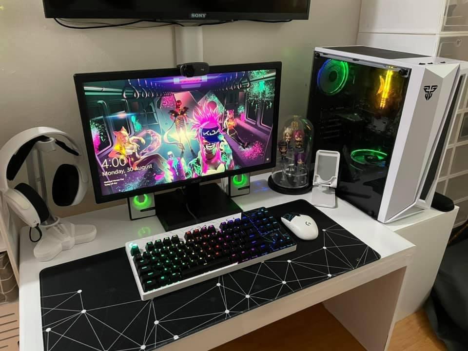 Gaming CPU White RGB Aesthetic, Computers & Tech, Desktops on Carousell