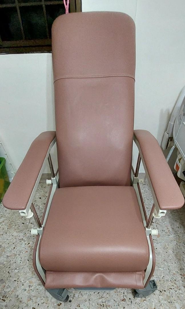 Geriatric Reclining Chair, Health & Nutrition, Assistive & Rehabilatory ...
