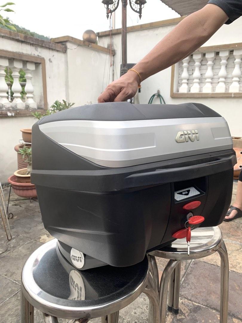 GIVI Motor Storage Box Bold, Auto Accessories on Carousell