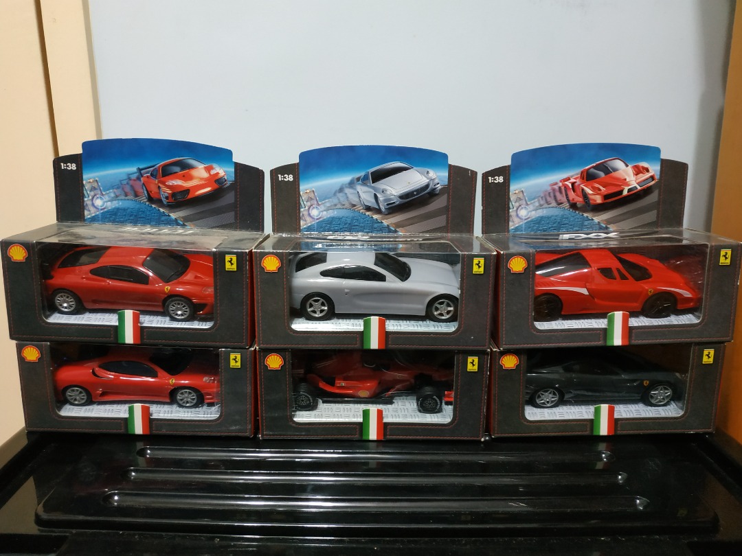 Hot Wheels Shell V-Power Ferrari Model Car Full Set, 興趣及遊戲, 玩具 & 遊戲類 on ...
