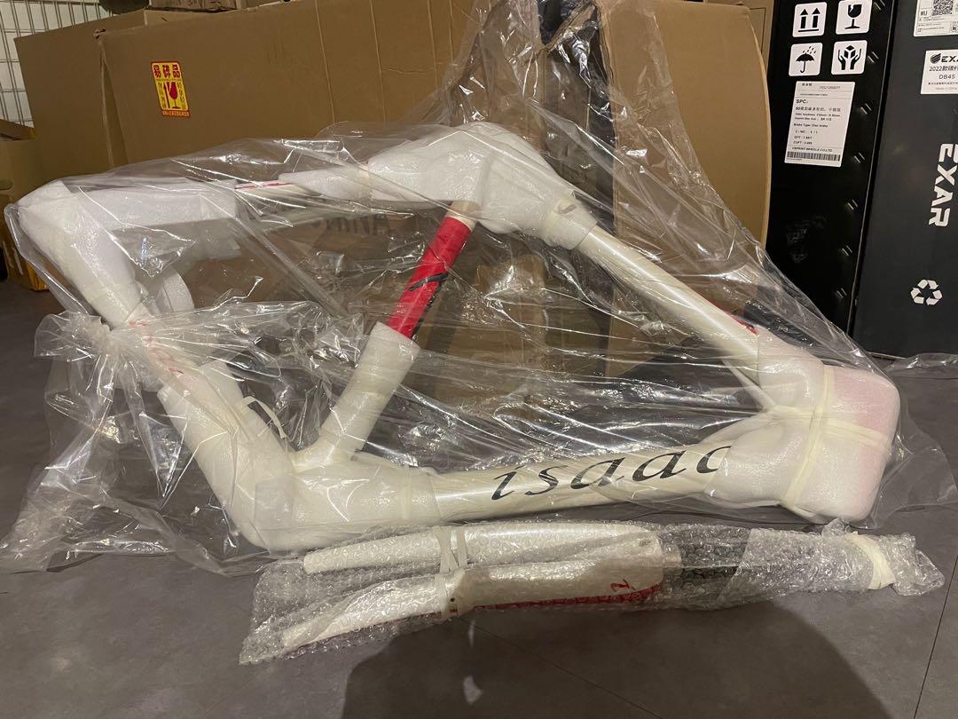 Isaac force Road Bike Carbon Frame舊款碳纖維公路車架, 運動產品, 單車及配件, 單車 - Carousell