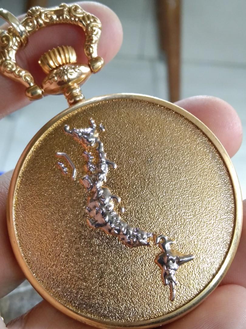 Japan pocket watch, Hobbies & Toys, Collectibles & Memorabilia, Vintage Collectibles on Carousell
