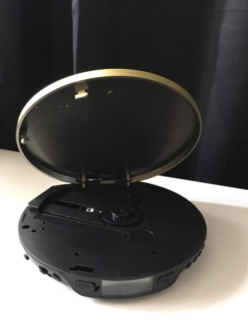 Japan Portable CD player, Audio, Portable Music Players on Carousell