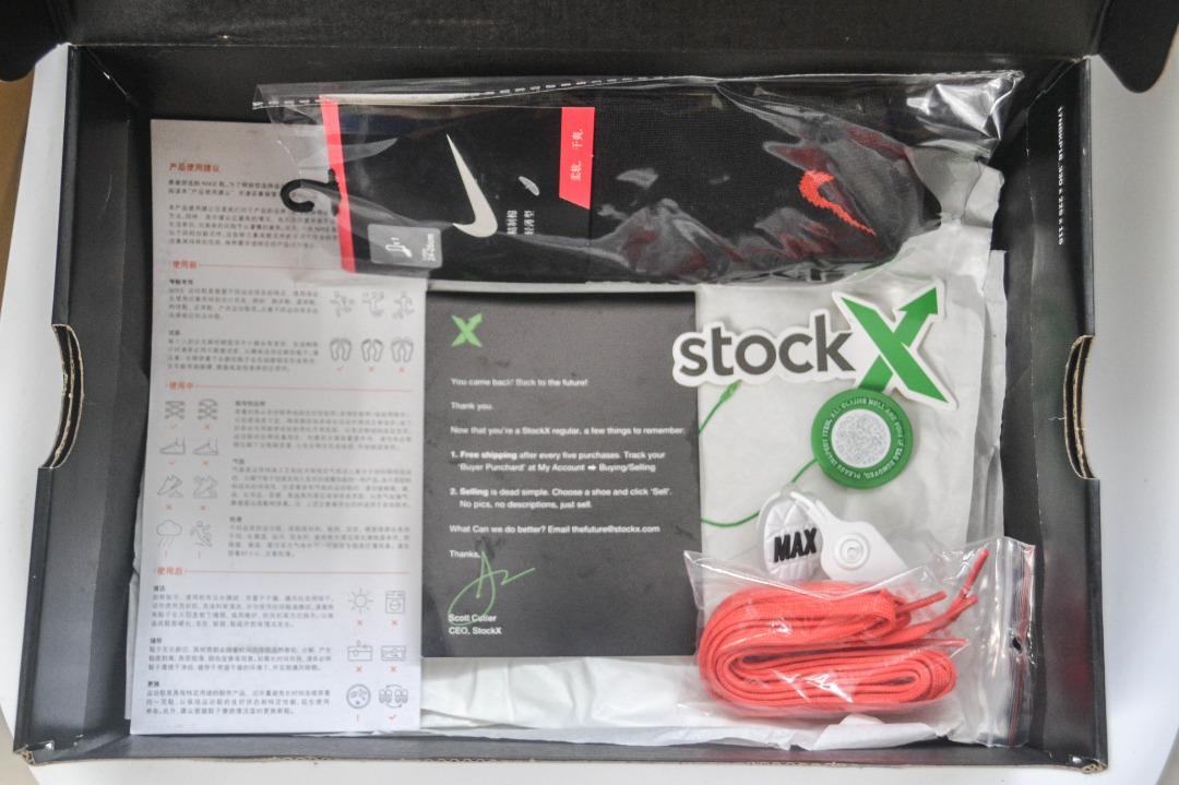 Kobe 6 Grinch - MAX Batch, Men's Fashion, Footwear, Sneakers on Carousell