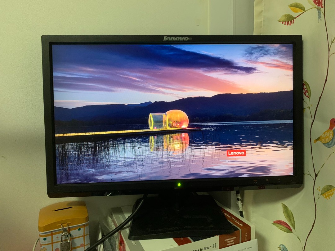 Lenovo Wide 18.5 inch LCD Monitor, Computers & Tech, Parts ...
