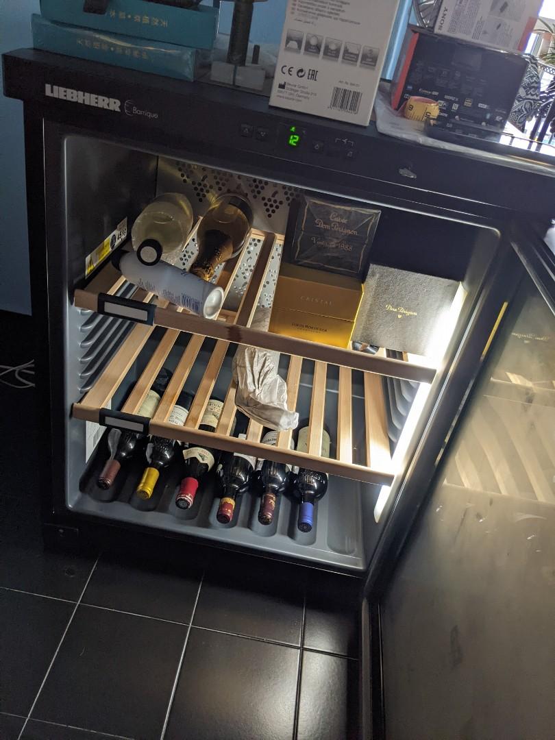 Liebherr Wine Chiller, Furniture & Home Living, Kitchenware & Tableware ...
