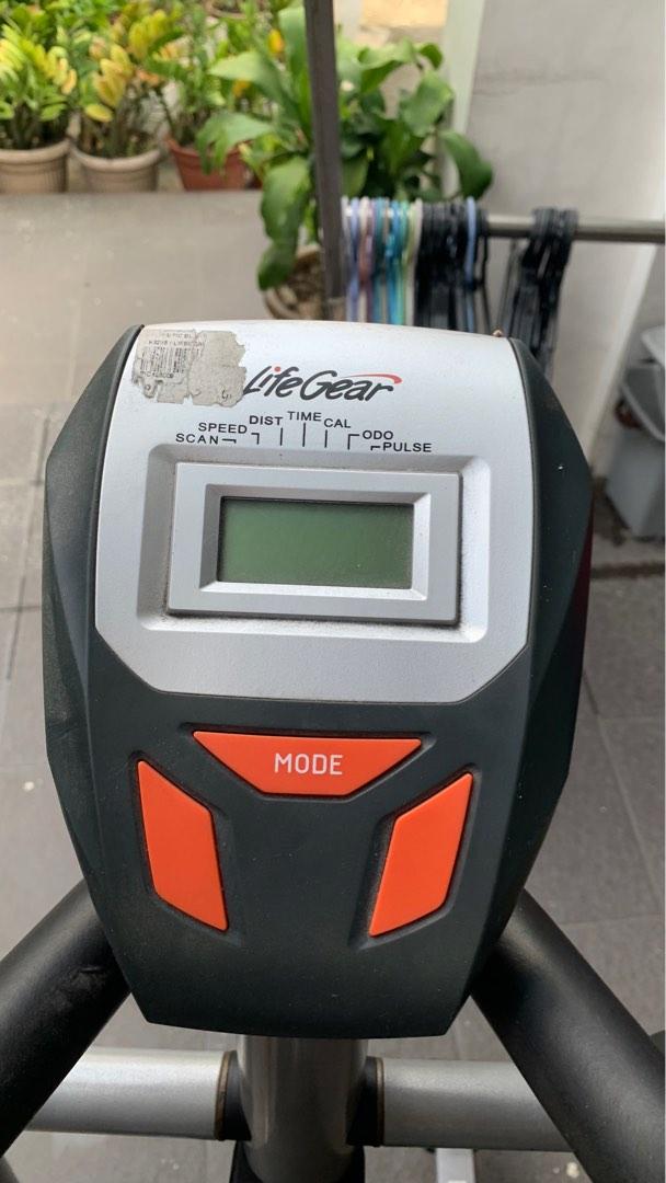 Life Gear Elliptical Bike, Sports Equipment, Exercise & Fitness, Cardio ...