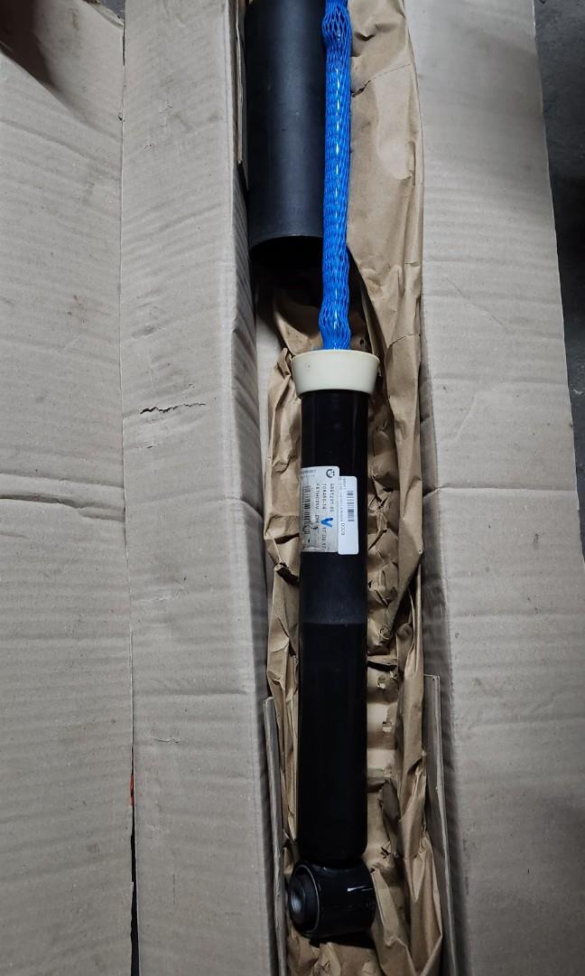 Mini cooper rear shocks and transmission mount, Car Parts & Accessories ...