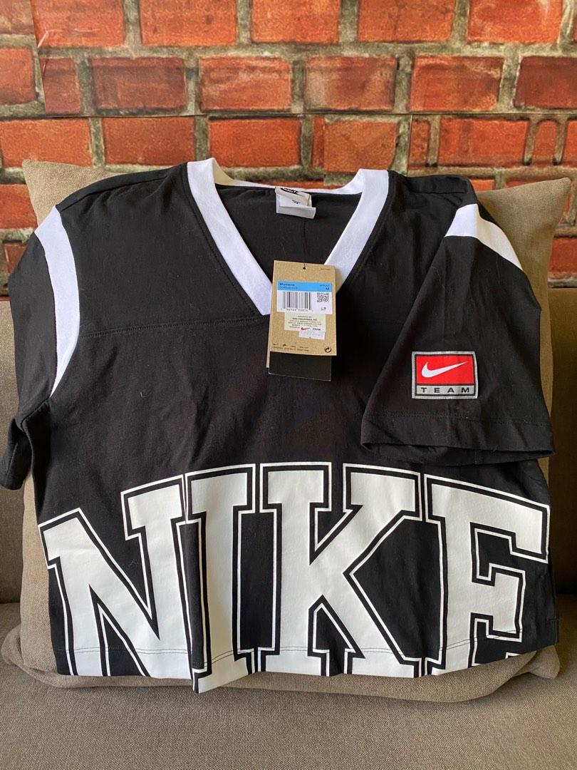NIKE Original Midriff shirt, Women's Fashion, Tops, Shirts on Carousell