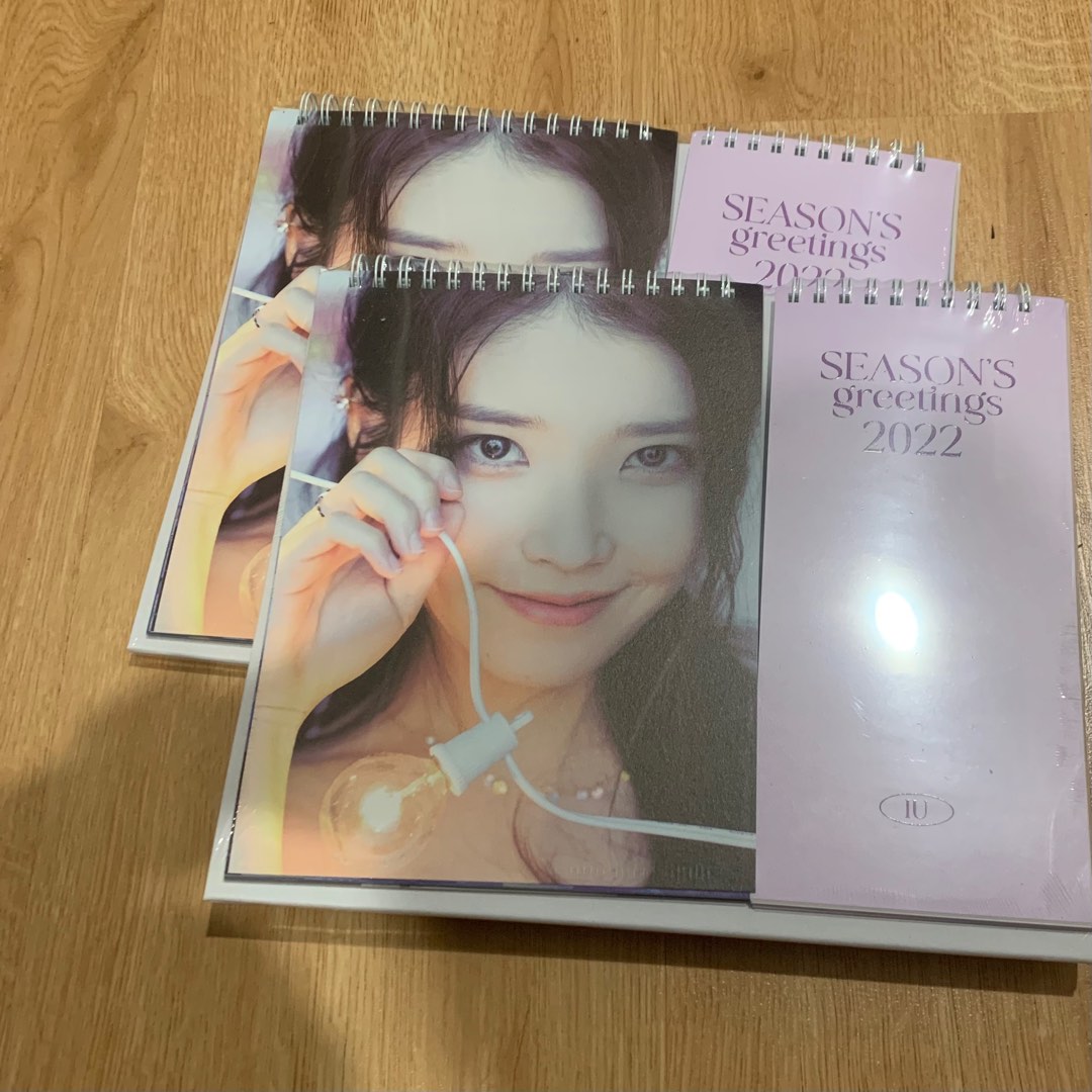 Official IU 2022 Season Greetings Calendar, Hobbies & Toys ...