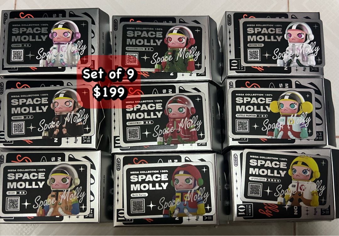 Popmart mega space molly 100%, Hobbies & Toys, Toys & Games on Carousell