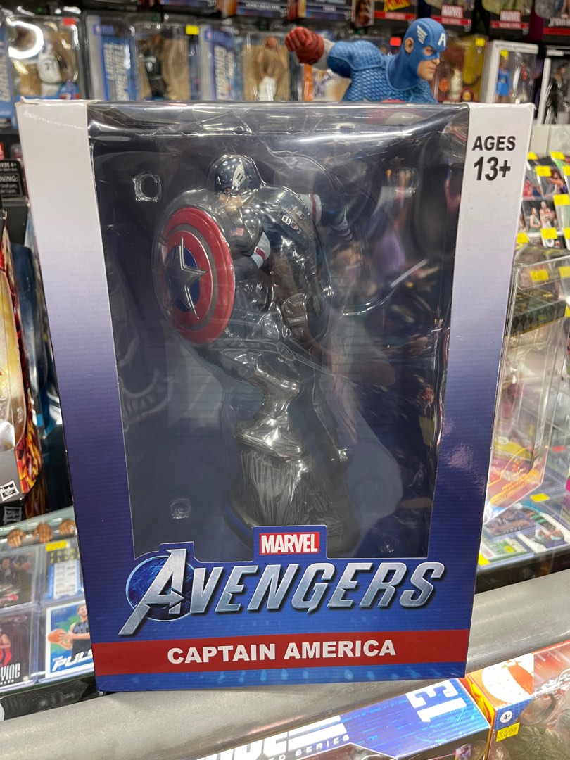 Premium Collectible Studios Captain America 10" PVC, Hobbies & Toys ...
