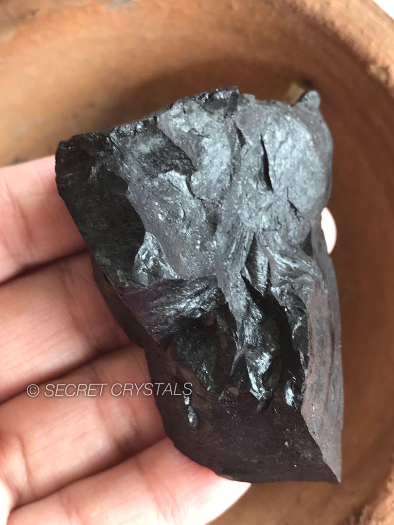 Raw Jet stone - black fossil wood, Women's Fashion, Jewelry ...