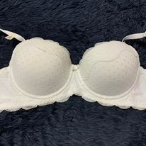 SALE: MARISA INTIMA Bra 34A, Women's Fashion, Undergarments & Loungewear on Carousell