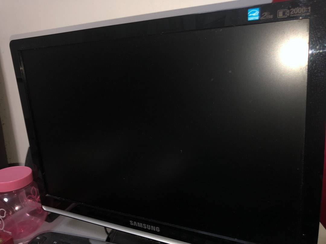 Samsung monitor screen, Computers & Tech, Desktops on Carousell