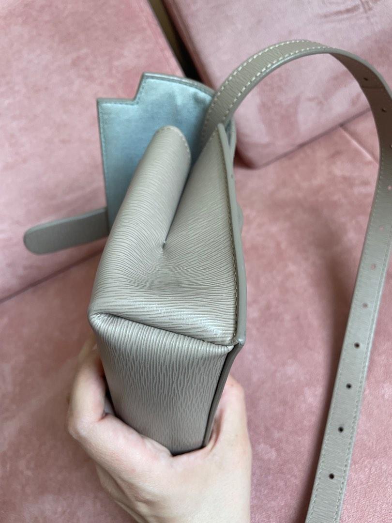 Senreve Aria Belt bag in Mimosa Latte, Women's Fashion, Bags & Wallets ...