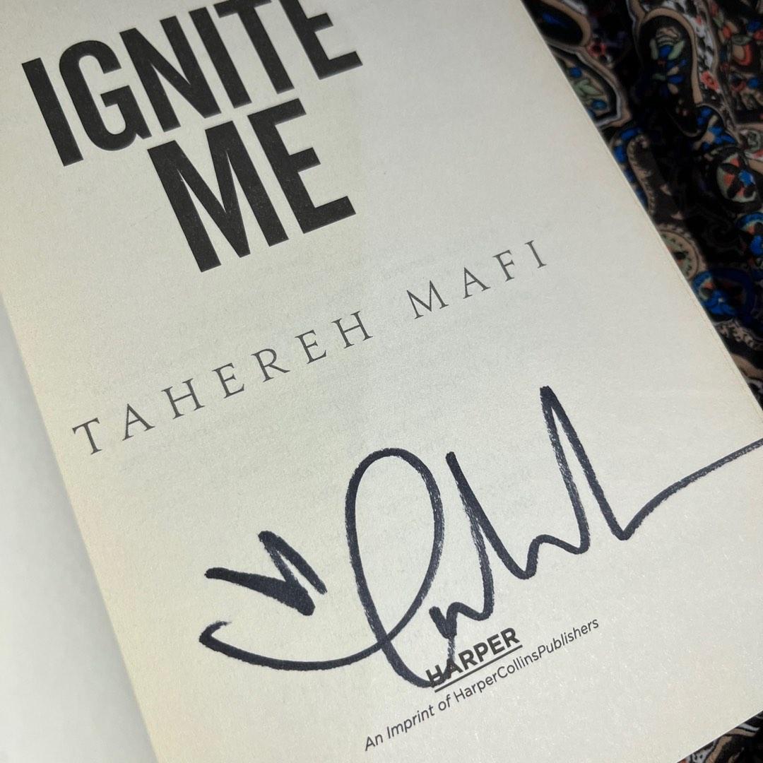 [SIGNED] Ignite Me by Tahereh Mafi, Hobbies & Toys, Books & Magazines ...