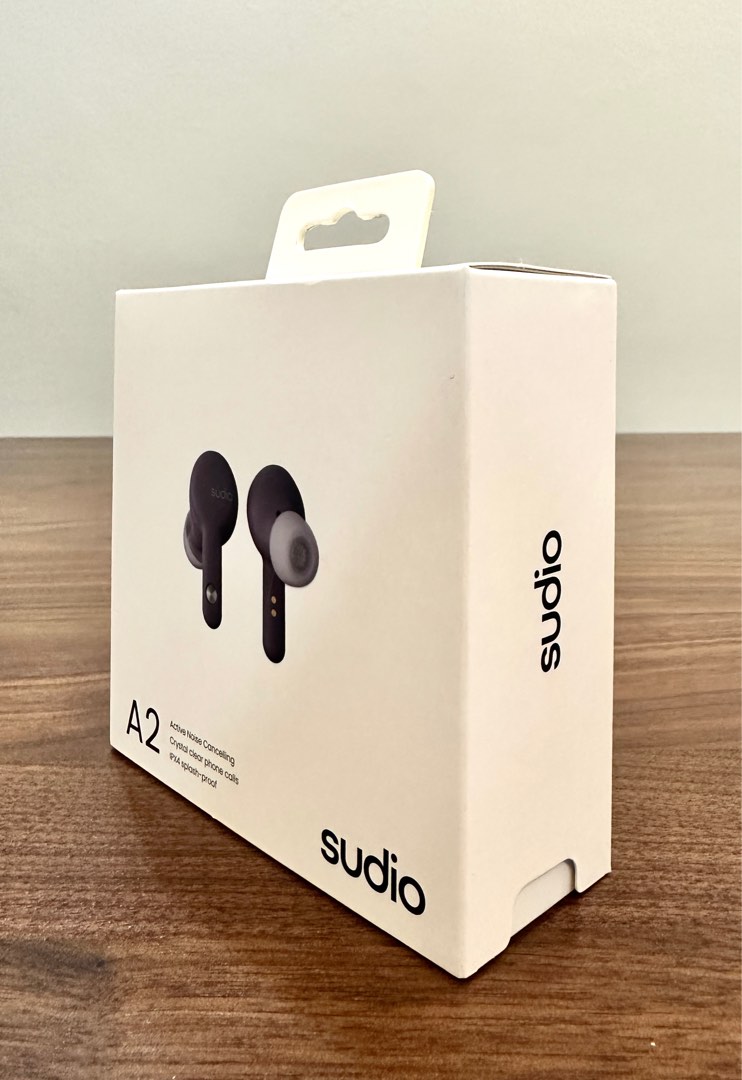Studio A2 Wireless Earbuds, Audio, Earphones on Carousell