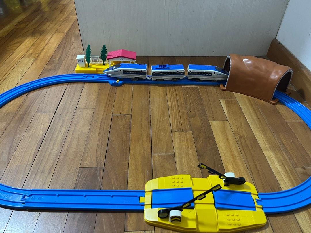 Takara tomy plarail 500 series Shinkansen with rails, Hobbies & Toys ...