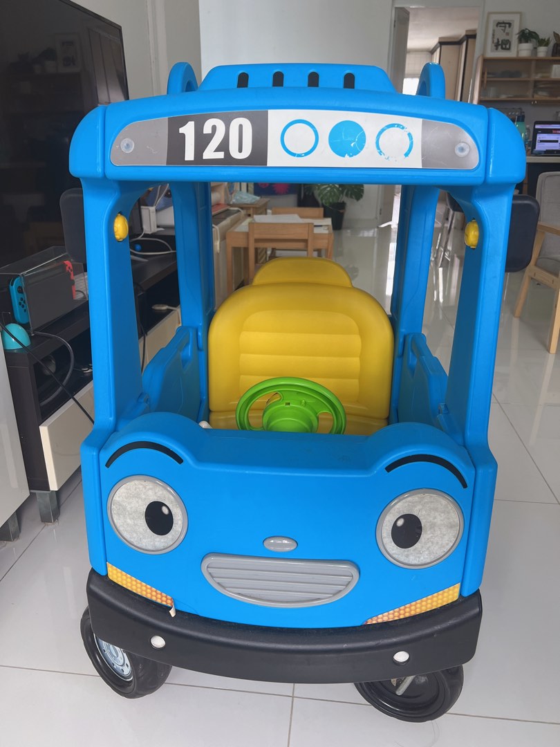 Preloved Tayo bus, Hobbies & Toys, Toys & Games on Carousell