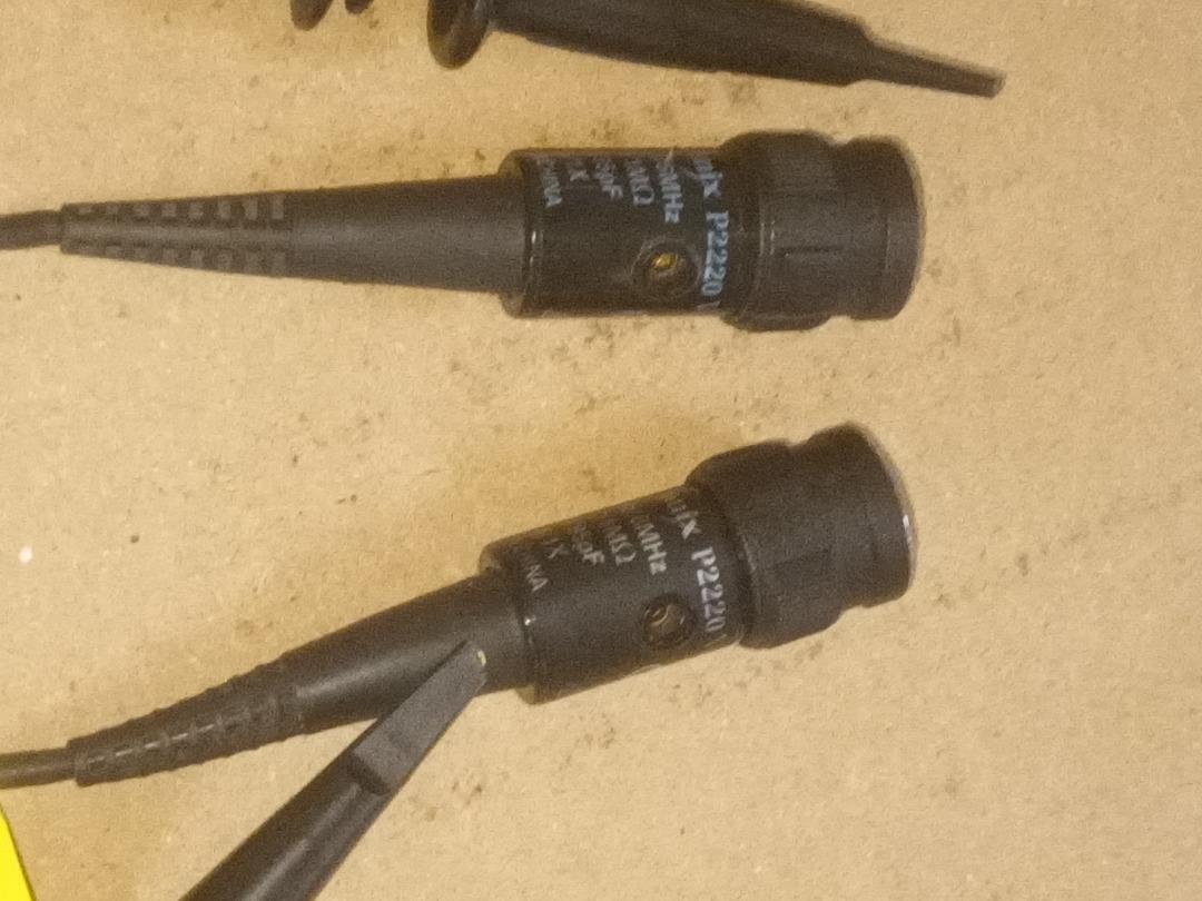 Tektronix P2220 Oscilloscope voltage probe, Computers & Tech, Office ...