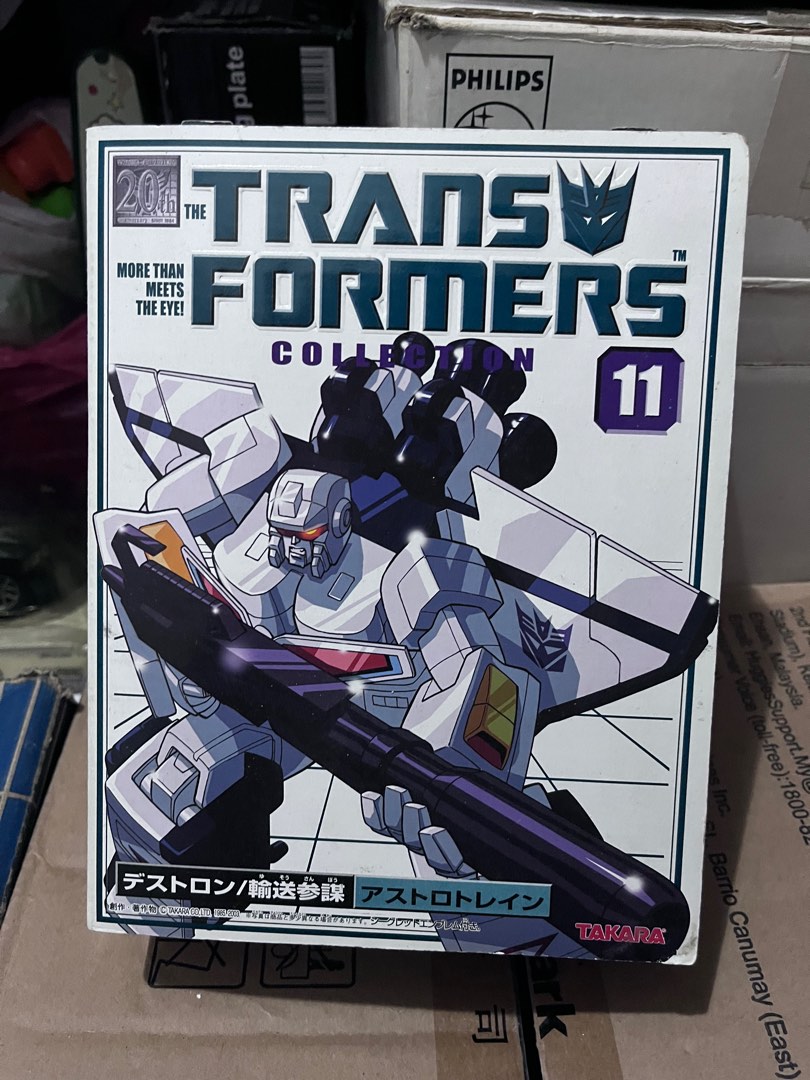 Transformers book collection astrotrain insecticons, Hobbies & Toys ...