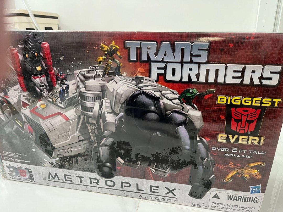 Transformers Generations Titan Metroplex, Hobbies & Toys, Toys & Games ...