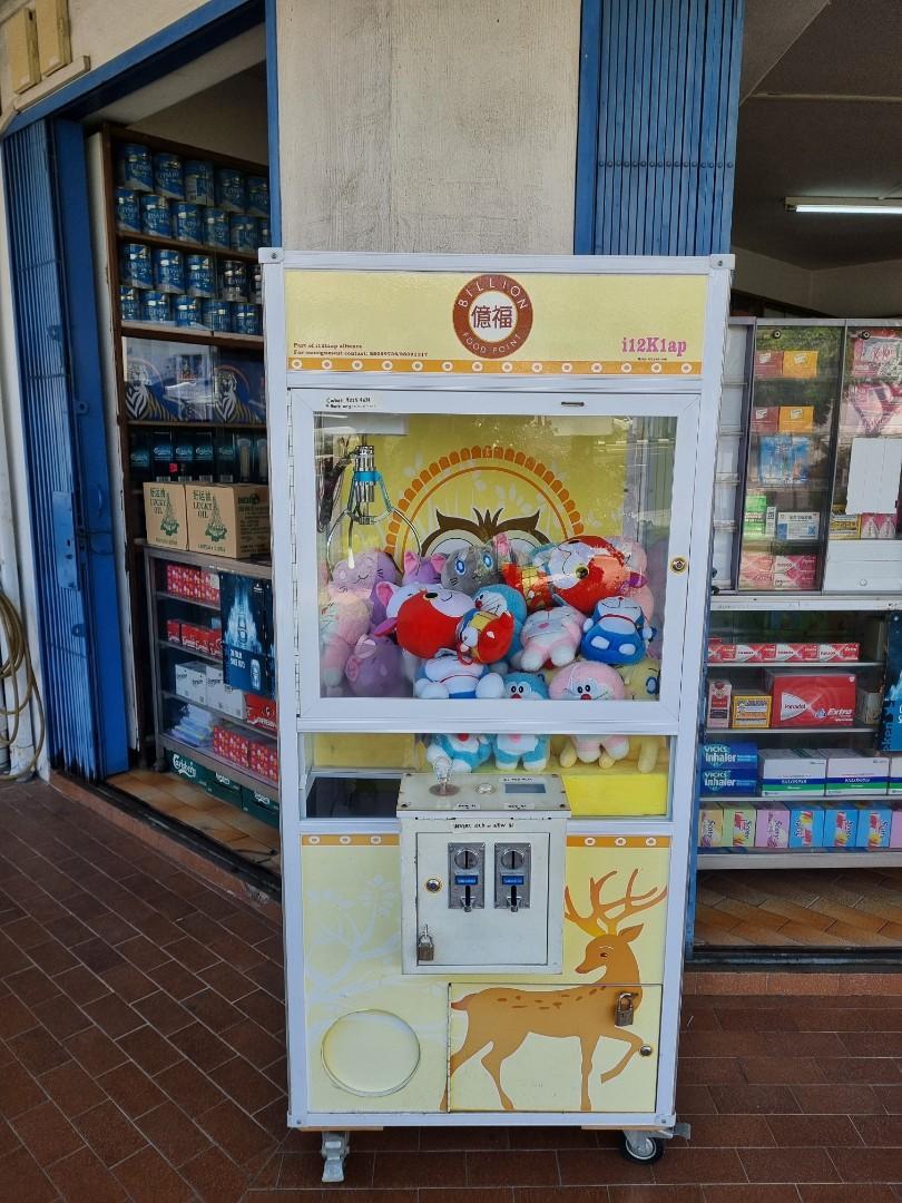 Used Claw Machine, Everything Else on Carousell