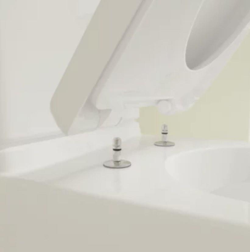 Villeroy & Boch Close Coupled WC “rimless”, Furniture & Home Living ...