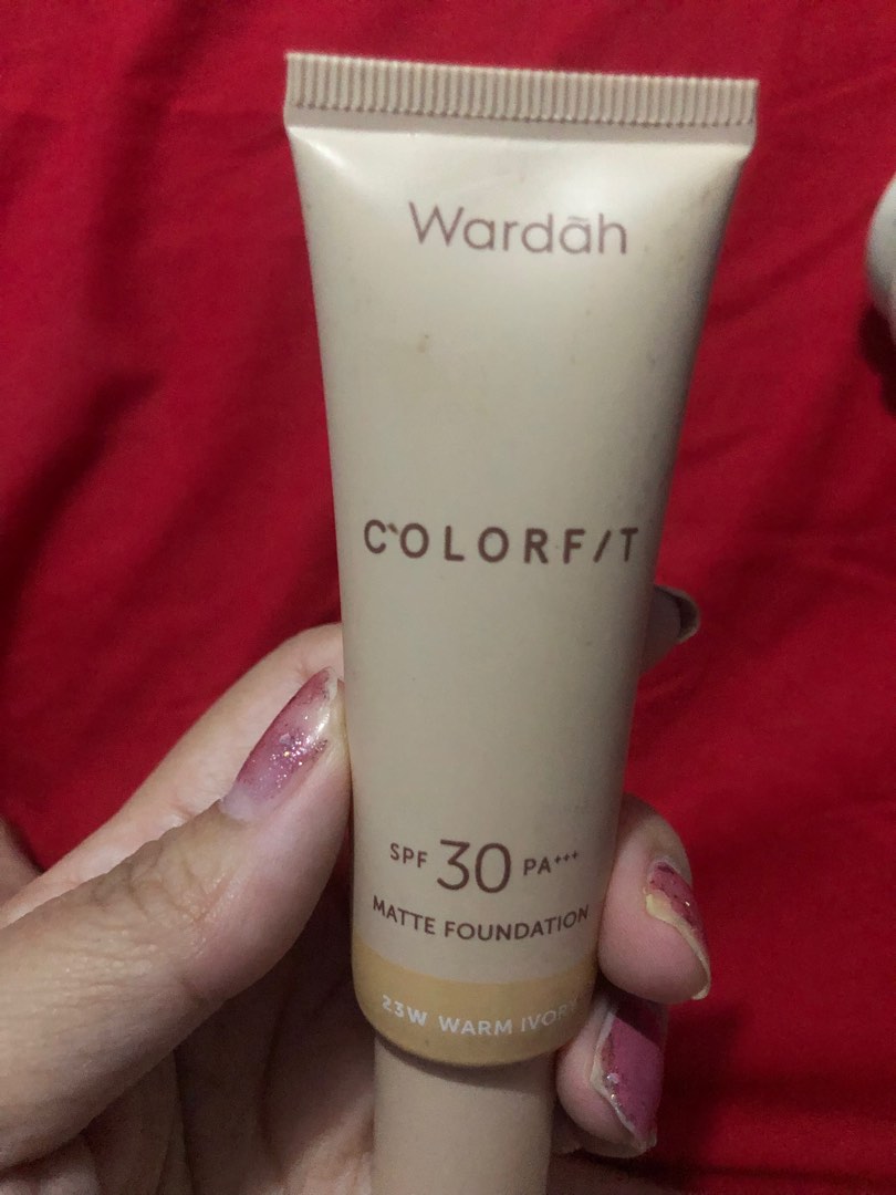 wardah colorfit matte foundation 23 W, Kesehatan & Kecantikan, Rias ...