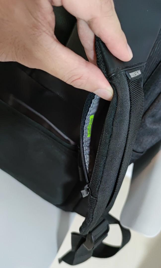 XD Design Urban Cut Proof Anti-Theft backpack, Men's Fashion, Bags ...