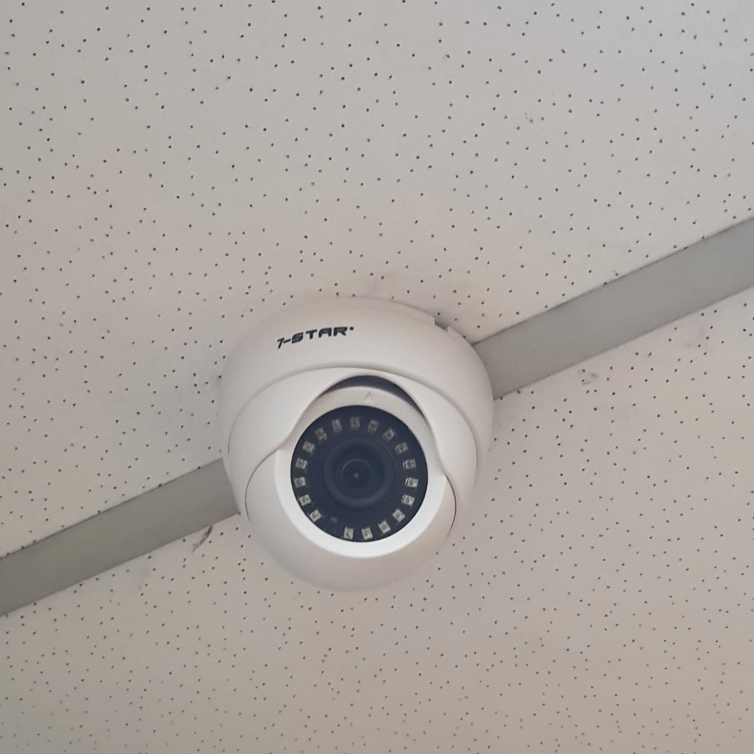 8 Channel HD CCTV Camera System. Relocation Sale!, Furniture & Home ...