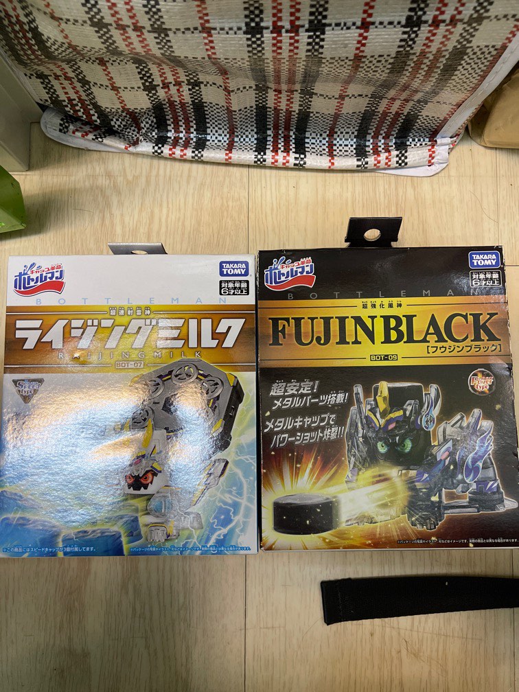 全新 bottleman 彈蓋人 bot-07 bot-09 風神 雷神 rising milk fujin black, 興趣及遊戲, 玩具 ...