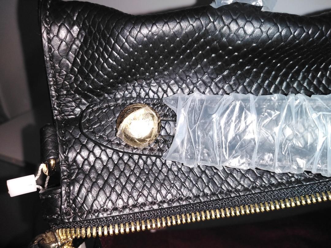 ANDIATA 2 WAY SNAKE SKIN TEXTURE BAG, Women's Fashion, Bags & Wallets ...