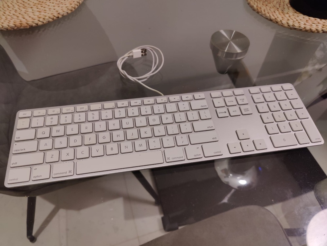 Apple Keyboard With Numeric Keypad Wired Computers And Tech Parts