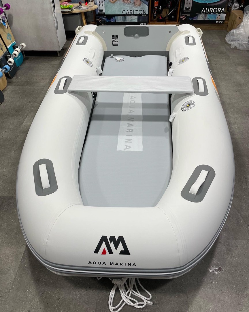 Aqua Marina Inflatable boat, 運動產品, 運動與體育, 運動與體育 - 水上活動 - Carousell