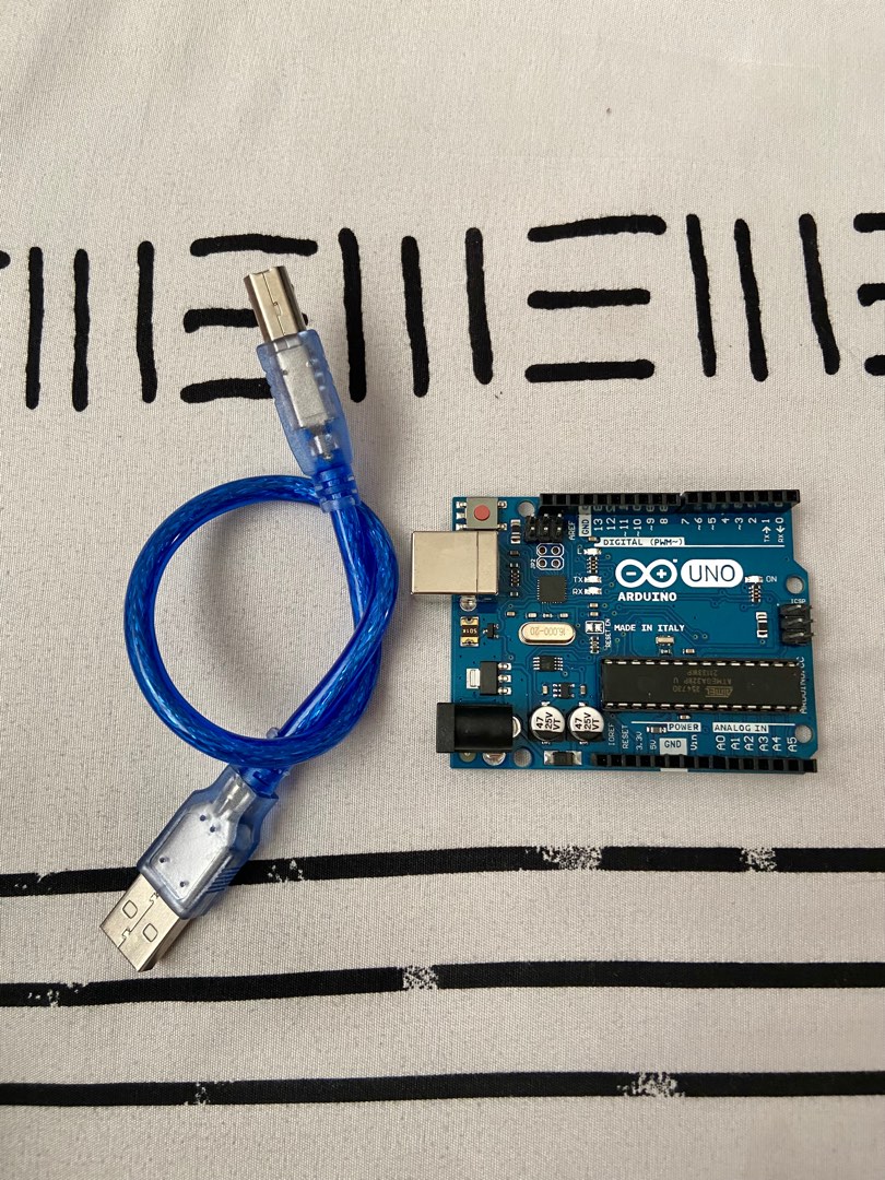 Arduino uno r3 with usb cable, Services, Electronics & Gadget Repairs on Carousell