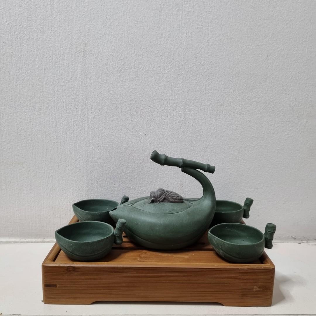 Authentic Zisha Cicada Teapot Set, Hobbies & Toys, Memorabilia ...