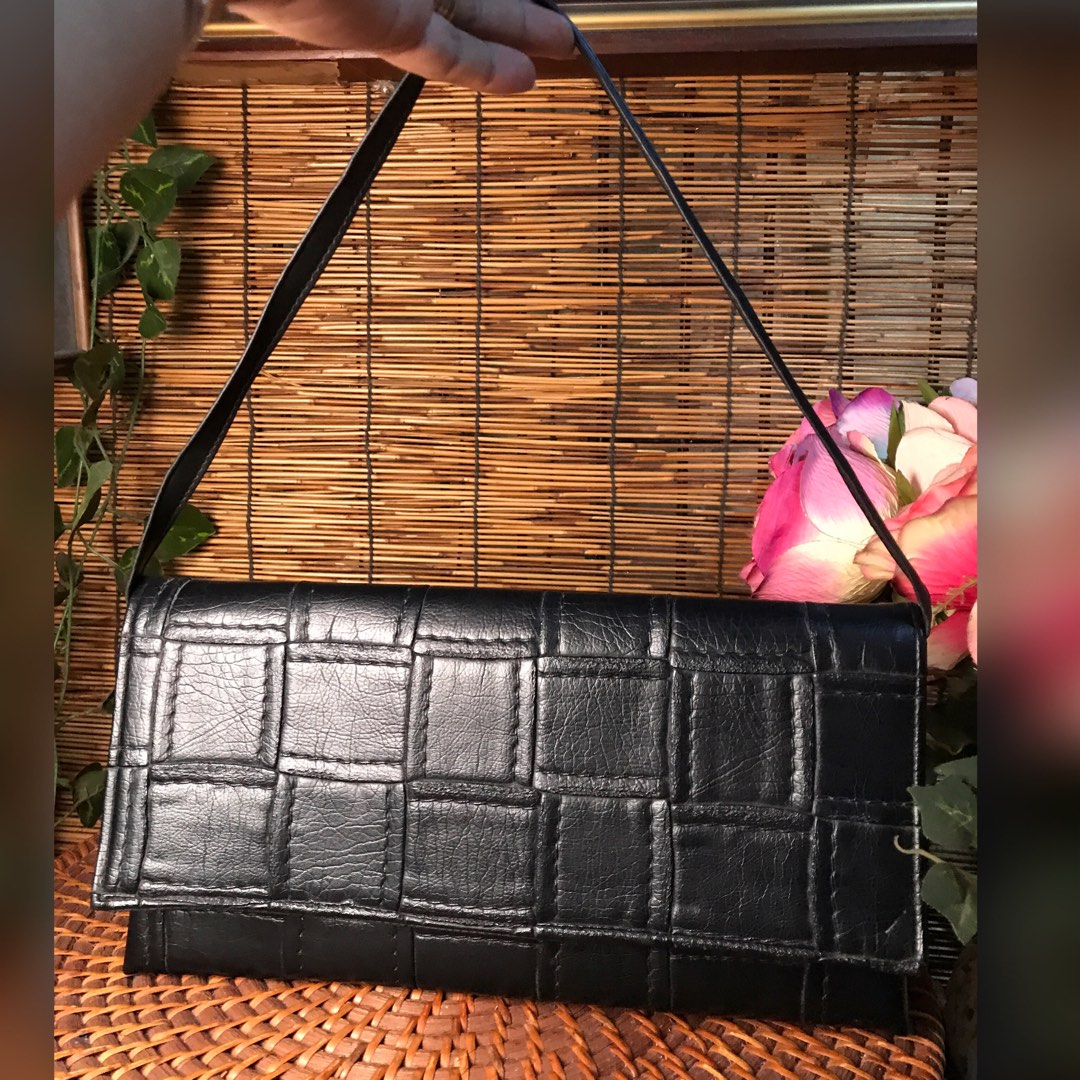 BANIG Leather classic design Kiki bag, Luxury, Bags & Wallets on Carousell