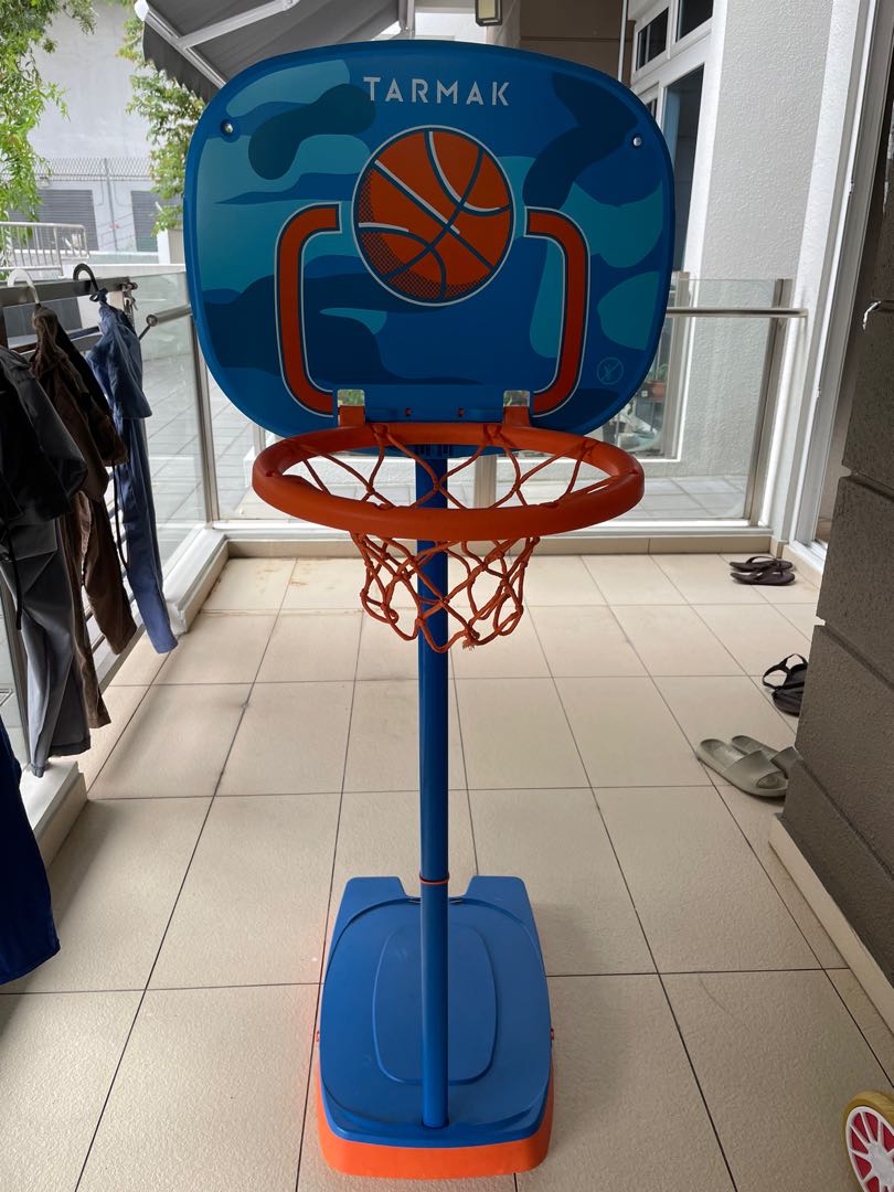 Basketball standing ring, Sports Equipment, Sports & Games, Racket ...